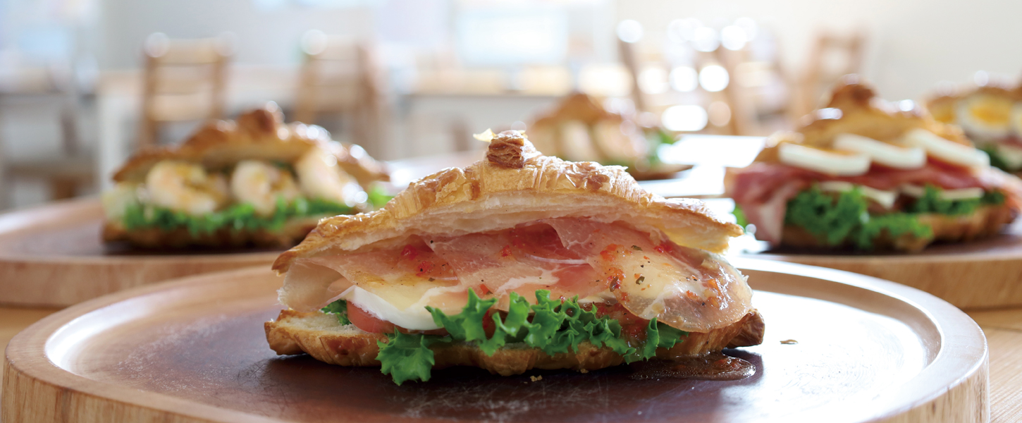 CROISSANT – NATURE CAFE